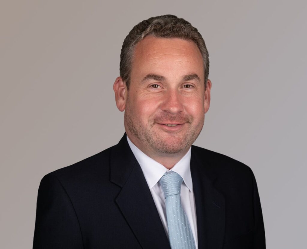 Hugo Lodge - 2 Bedford Row - Barristers Chambers